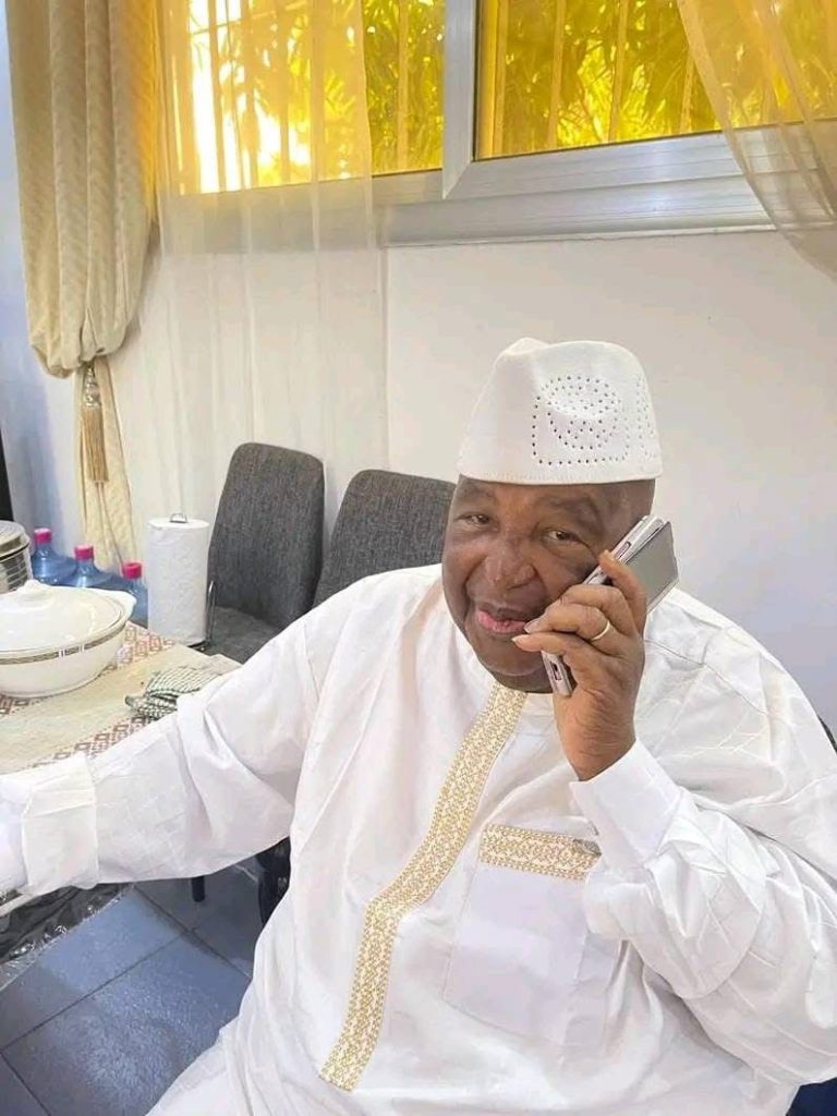 Hommage à un géant discret : la Guinée et l’Afrique en deuil, El Hadj ...